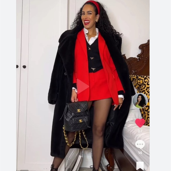 Zara | Jackets & Coats | Zara 2 Pieces Set Fitted Blazer With Pockets And Belt Loop Mini Skirt ...